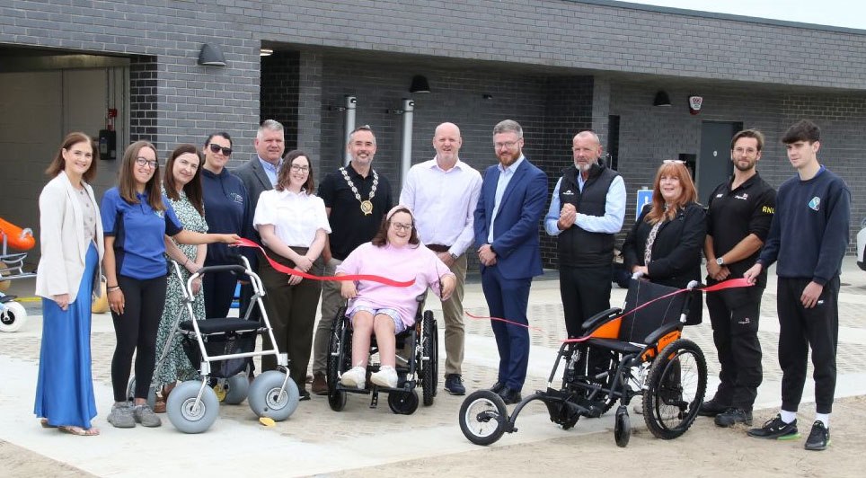 Bell Contracts Completes New Visitor Facility At Tyrella Beach | Irish ...